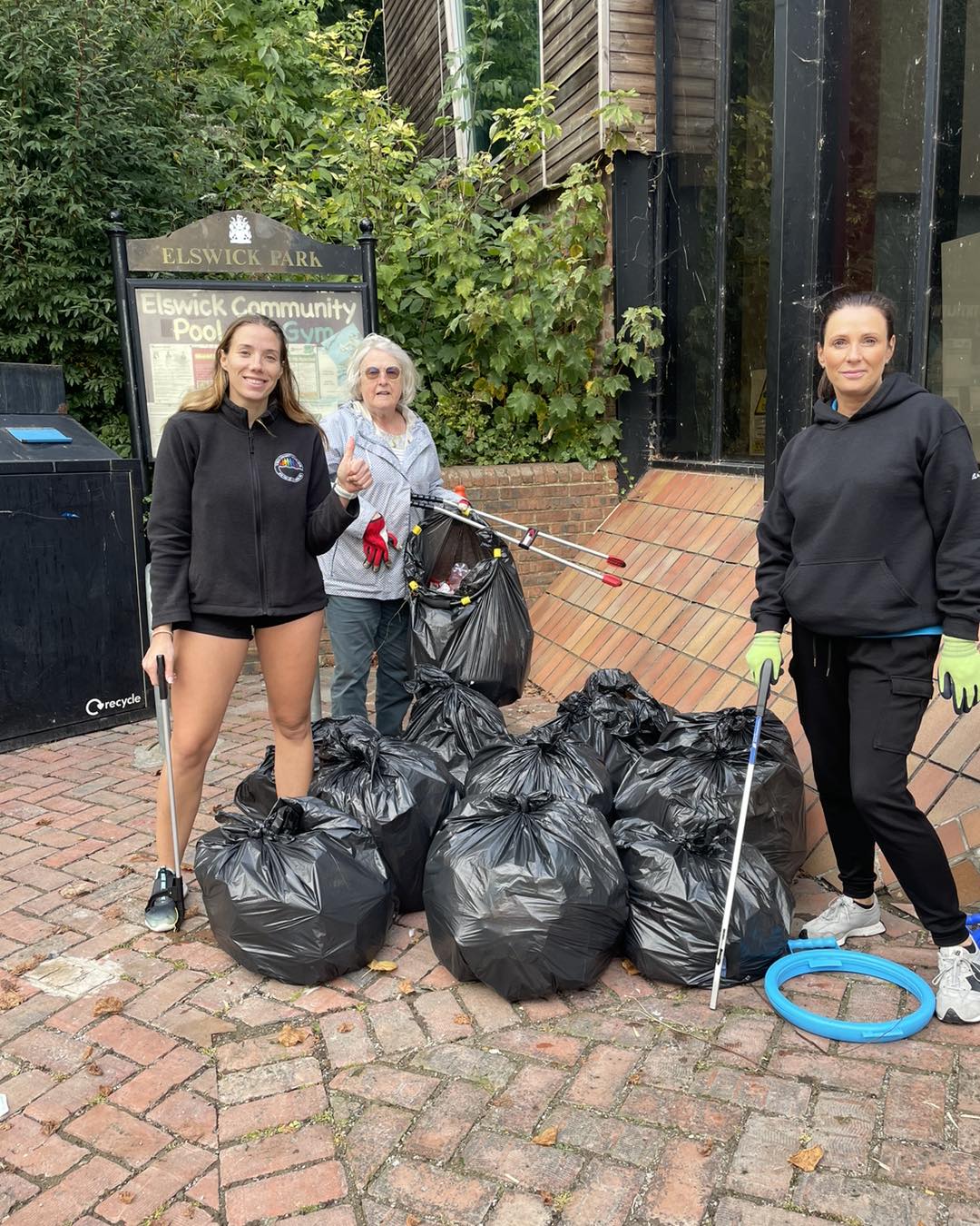 Litter Pick Day - Elswick Pool and Gym